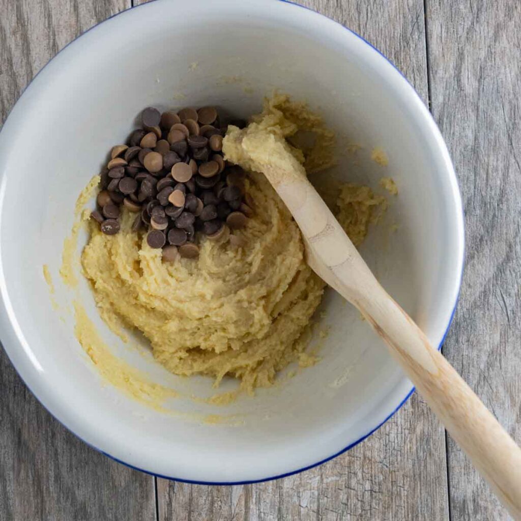 Mini Skillet Cookie with Almond Flour